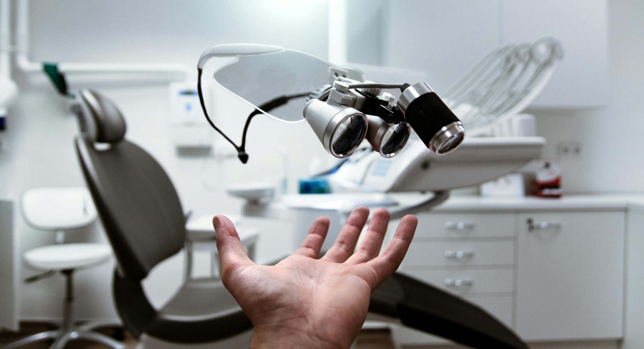 About Us - Elite Endo – State-of-the-Art Technology in Endodontic Care